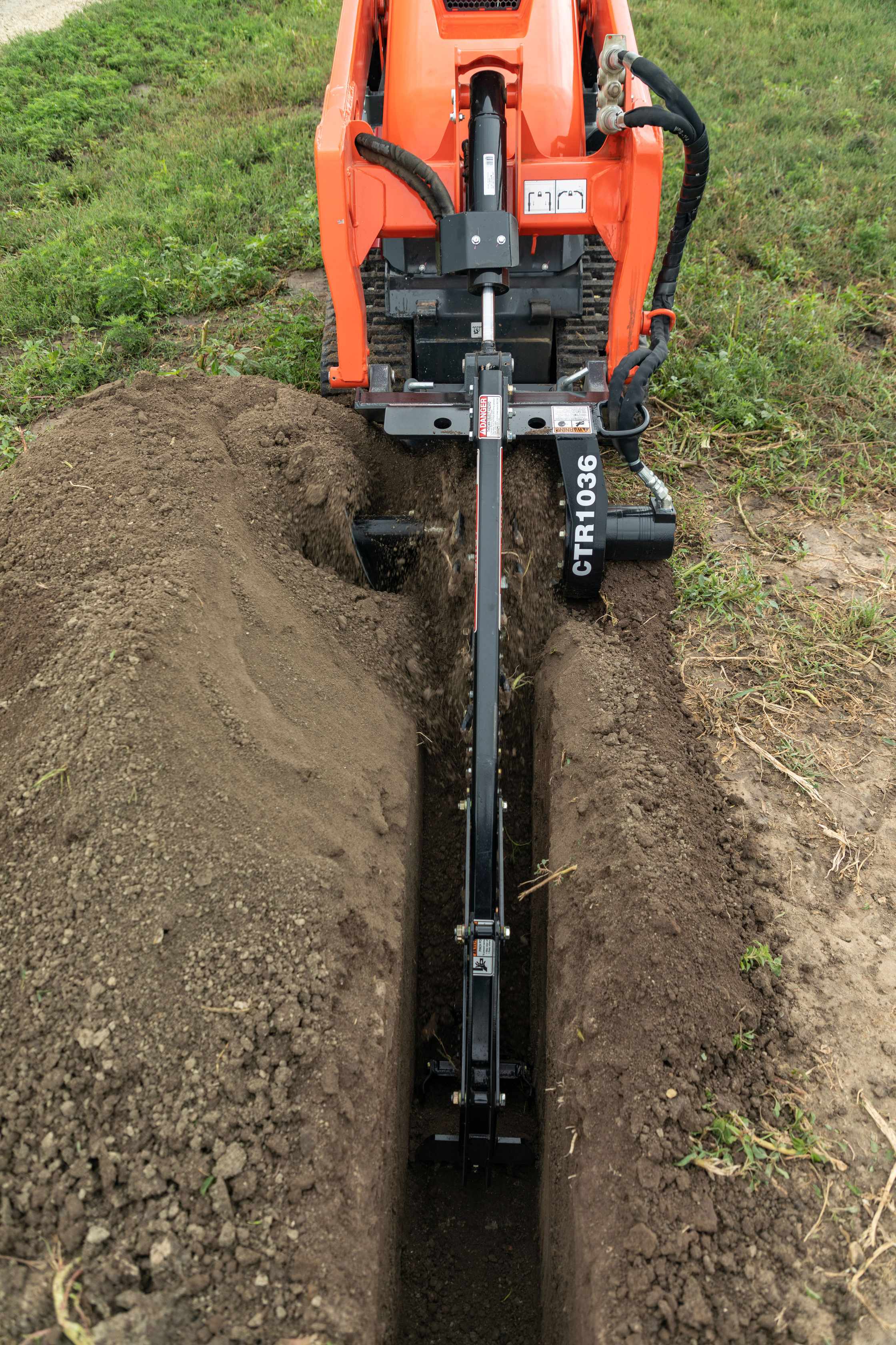 CTR10 SERIES COMPACT TRENCHERS - Oregon Equipment Sales